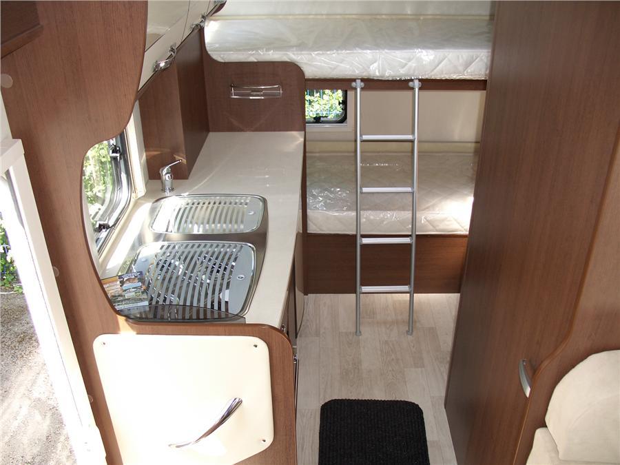 Roller Team Team Rollerteam 707 2013 7 berth Motorhome for sale from ...