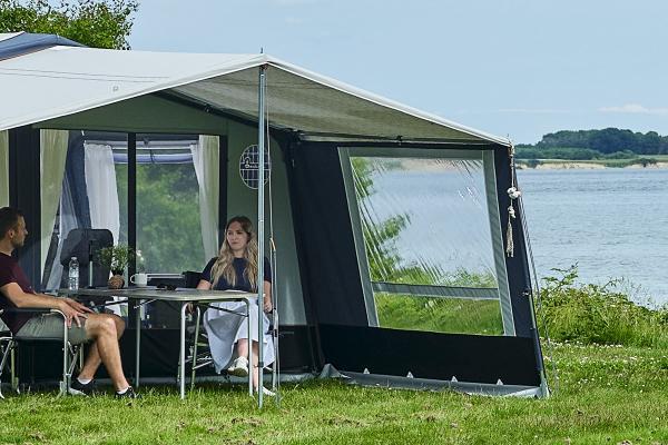 Isabella Eclipse Sun Canopy | Leisureshopdirect