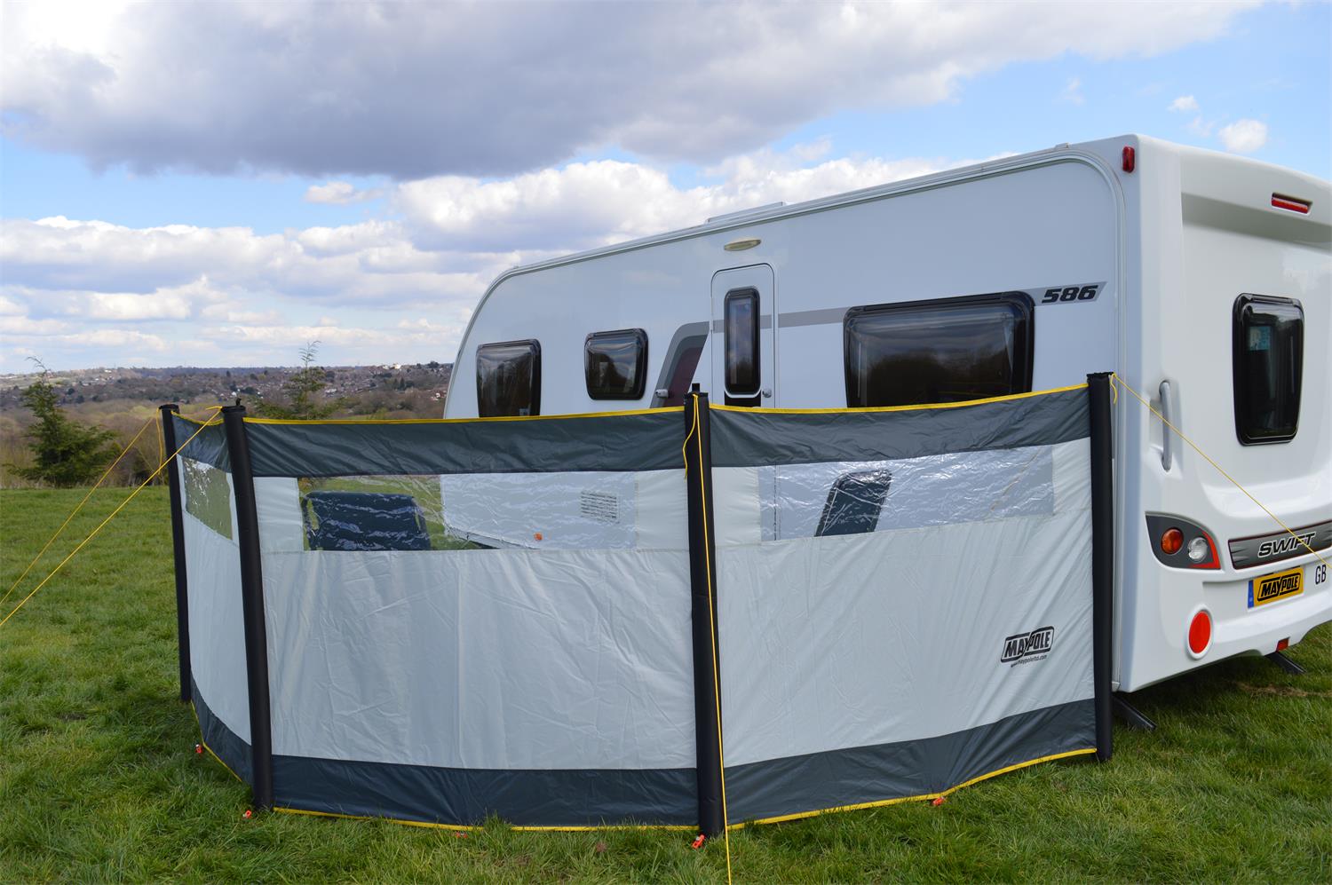 Maypole 3 Panel Air Windbreak (Multi Point) | Windbreaks ...