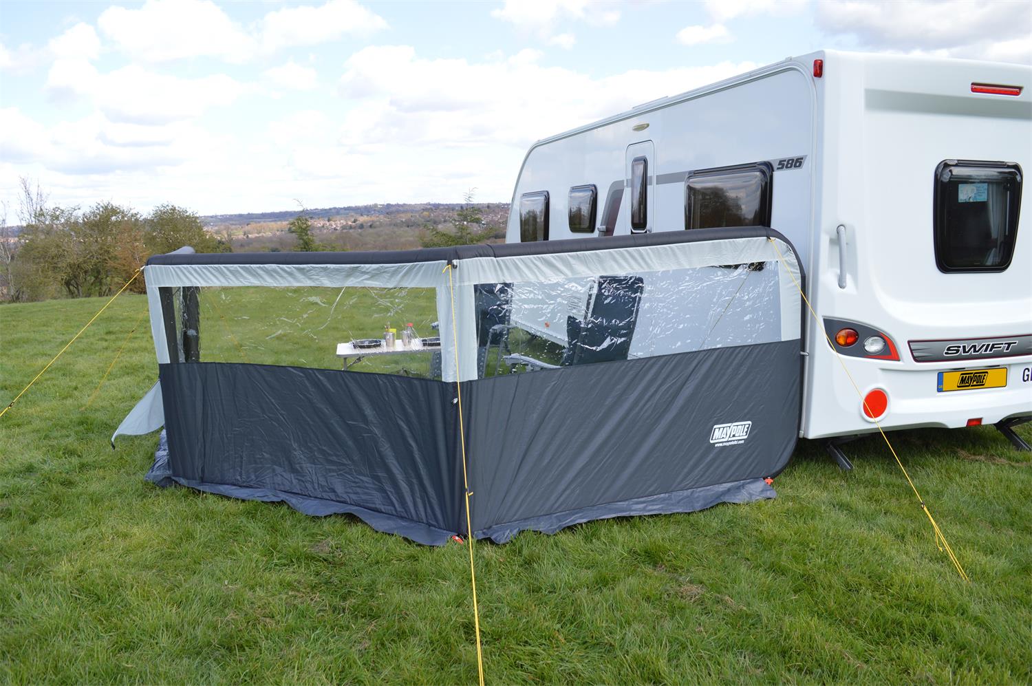 Maypole 3 Panel Air Windbreak (Single Point) | Windbreaks ...