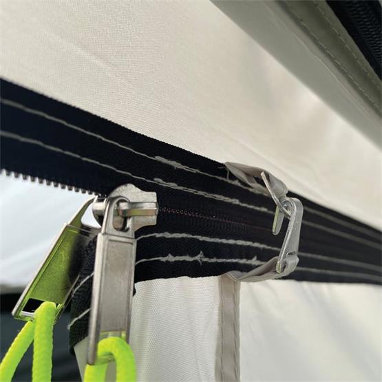 Quest Falcon air 300 drive away awning (low) | Quest Awnings ...