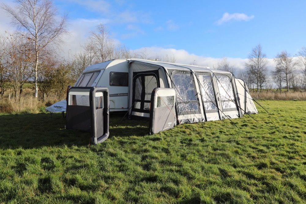 Vango AirBeam Modular Windbreak Gate | Windbreaks | Leisureshopdirect