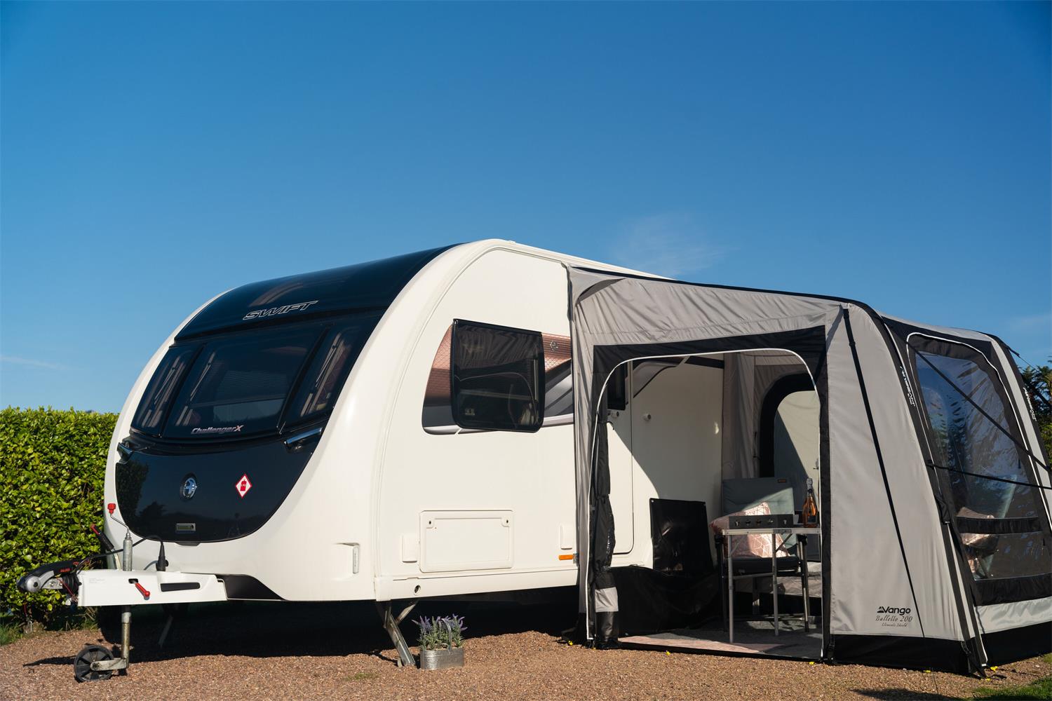 Vango Balletto Air 200 Elements Shield Caravan Awning (2023) | Vango ...