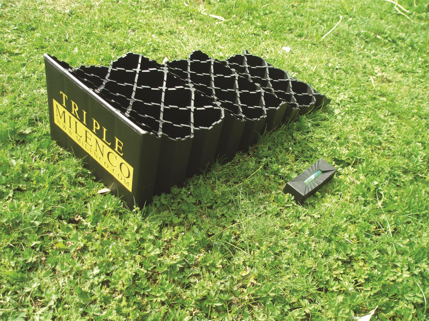 Milenco Triple 3 Caravan Level Set (Single Ramp) | Milenco Code: 3278 ...