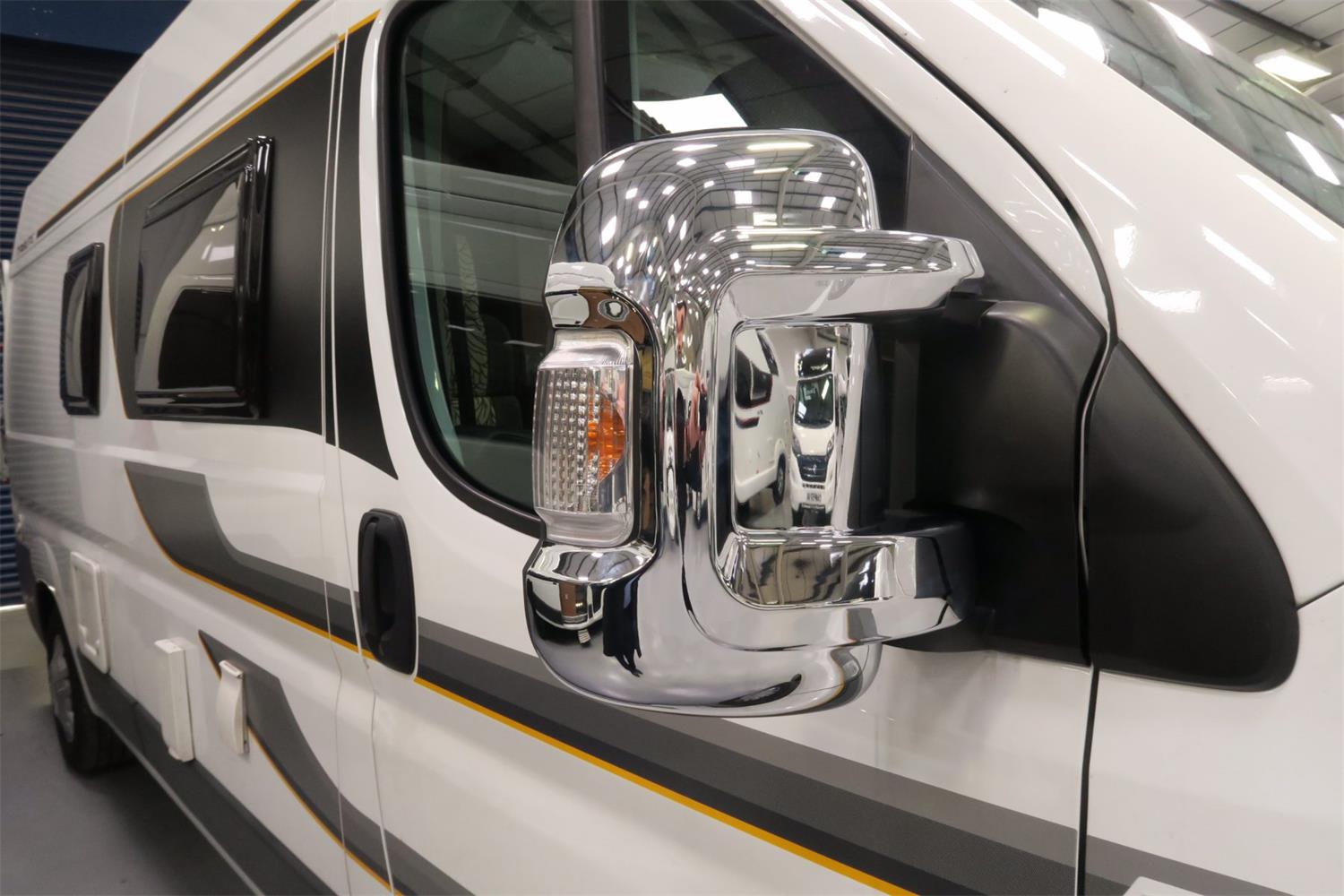 Milenco Motorhome Mirror Covers (Short Arm) - Chrome | Milenco Code ...