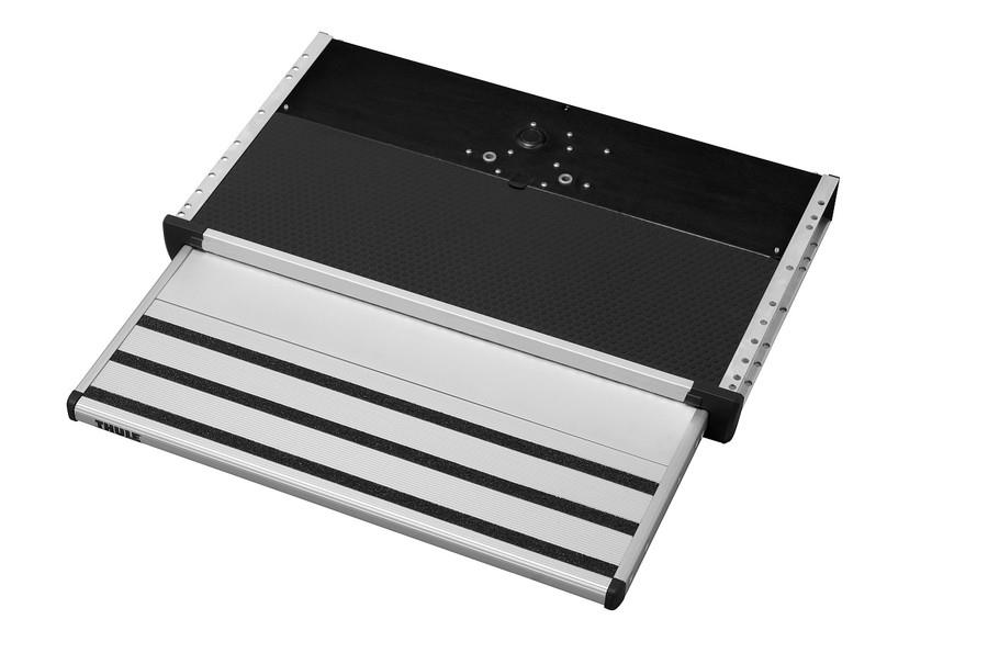 Thule V18 Slide-out Step 700 - 12V | Steps | Leisureshopdirect