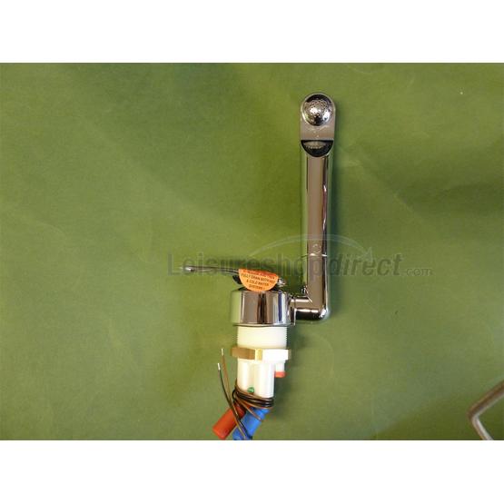 Reich Twist mixer tap R/H | Reich Taps | Leisureshopdirect