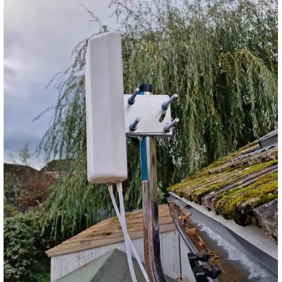 Kuma Connect E-Zi - 4G to Wifi Router & Directional Antenna | Wifi and ...