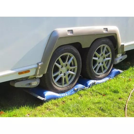 Lock 'n' Level Twin Axle | Caravan and Motorhome Levelling aids ...