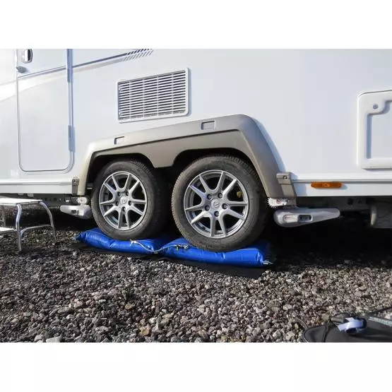 Lock 'n' Level Twin Axle | Caravan and Motorhome Levelling aids ...