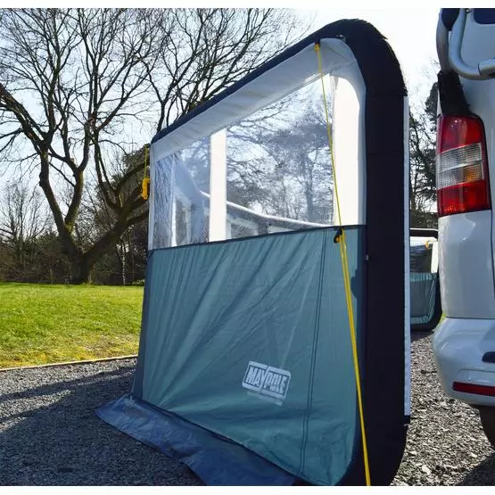Maypole Inflatable Windbreak (5 Panel) (MP9539) | Windbreaks ...