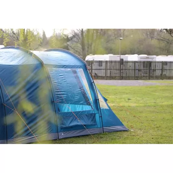 Vango Osiris 500 Poled Family Tent | Vango Tents | Leisureshopdirect